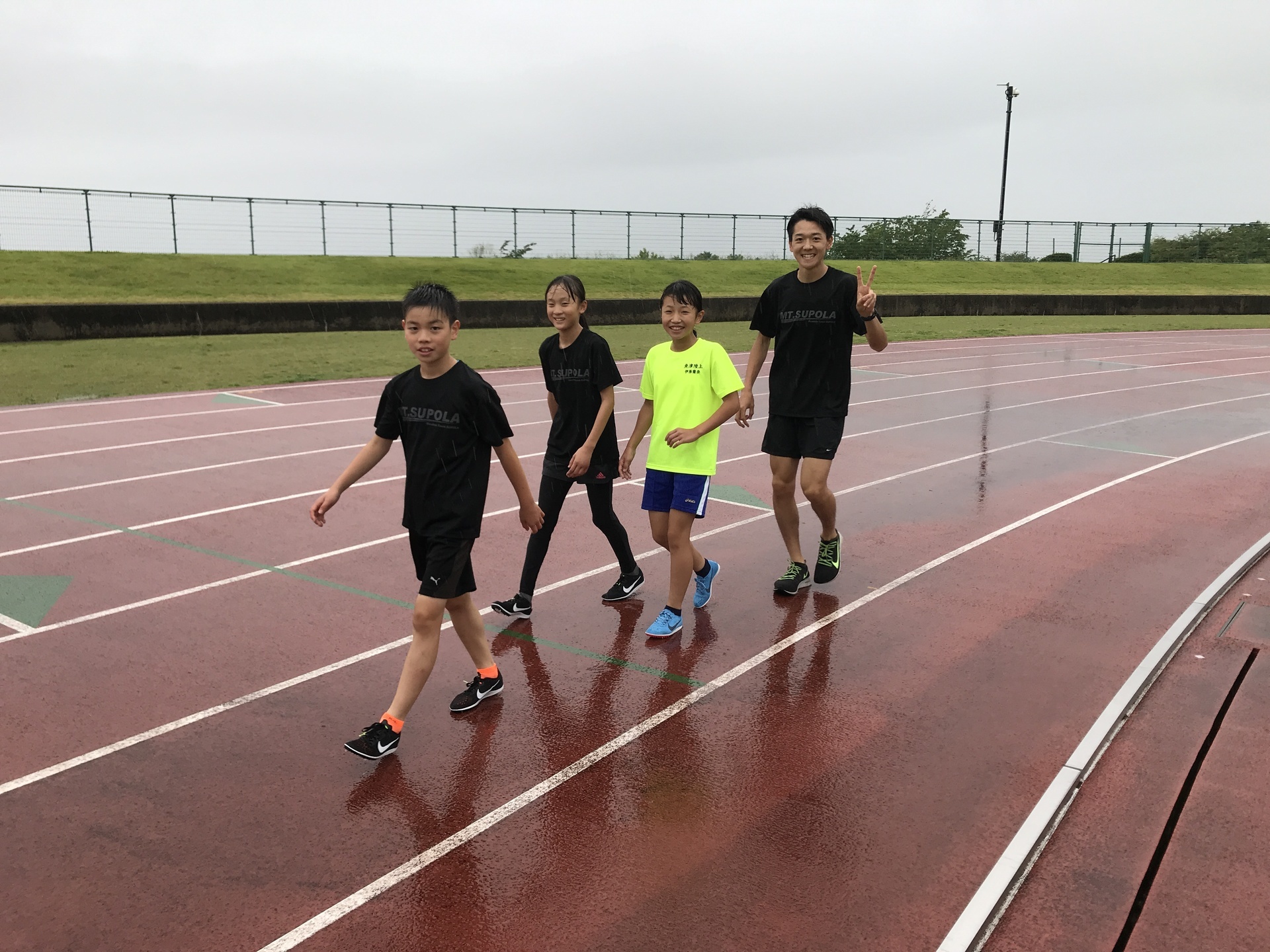 嬉しい来訪 ＆ 大会報告: MT.SUPOLA